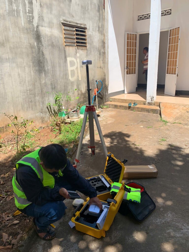 TCMD Việt Nam Chuyển Giao Máy GNSS RTK TokNav T5 Lite Tại Buôn Ma Thuột